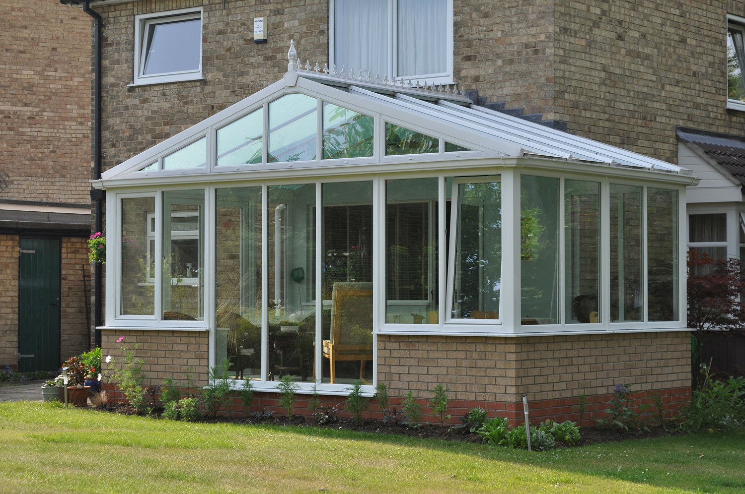 Gable End Conservatories | Up to 30% off - pay nothing for 1 year | EYG