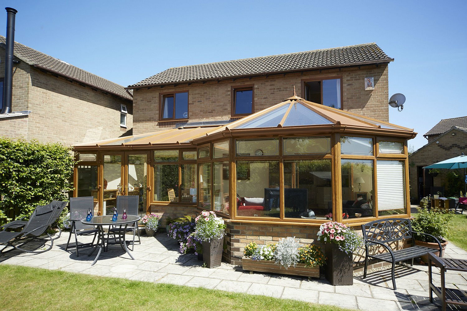 Classic & Modern Conservatories | EYG